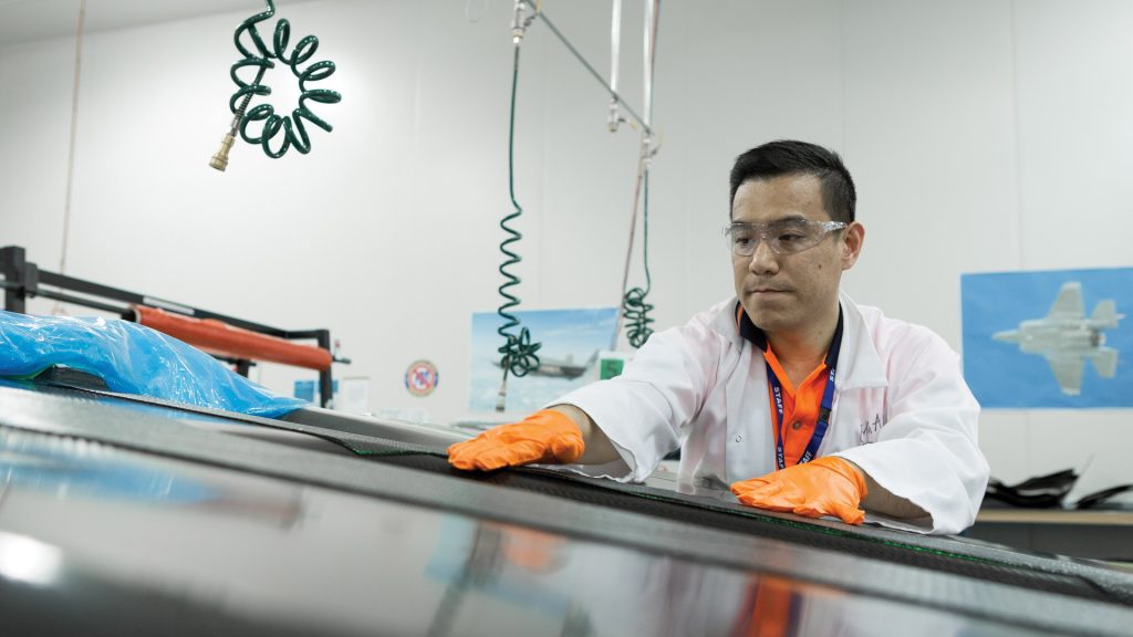 Accelerating aerospace composites production - Dassault Systèmes blog