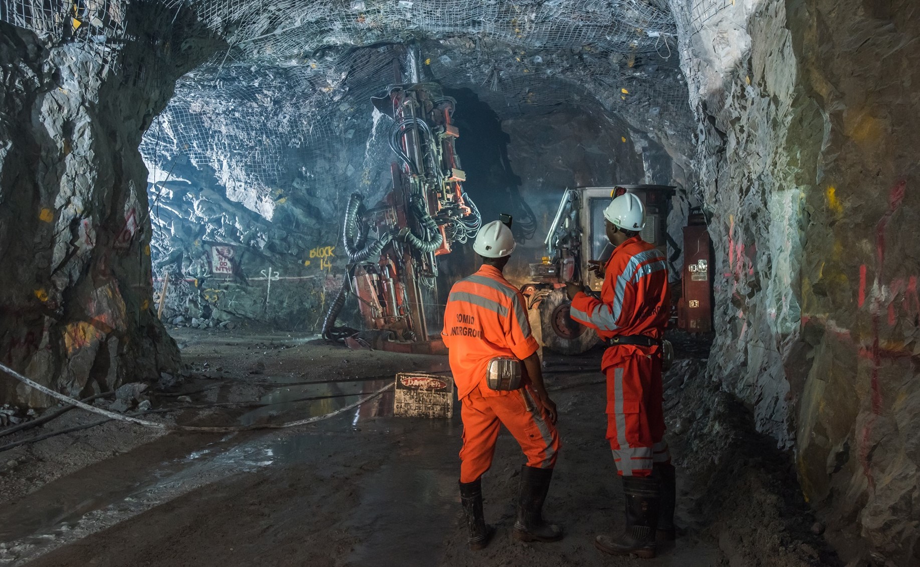 Let’s talk block caving: footprints and BHOD - Dassault Systèmes blog