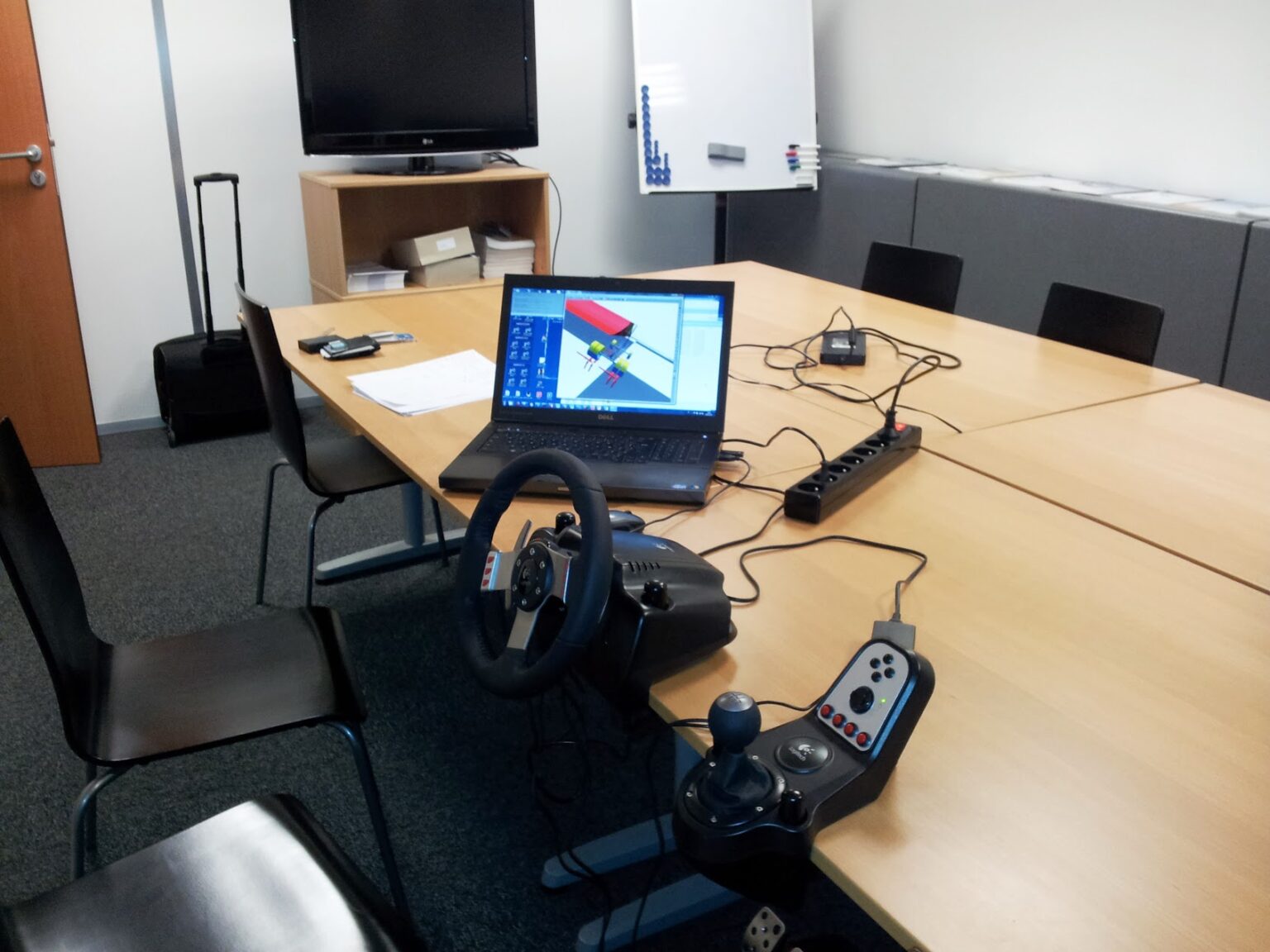 Real-time Multibody Dynamics Simulation with Simpack